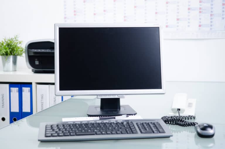 How Long Does It Take To Reset A Computer? (Explained)