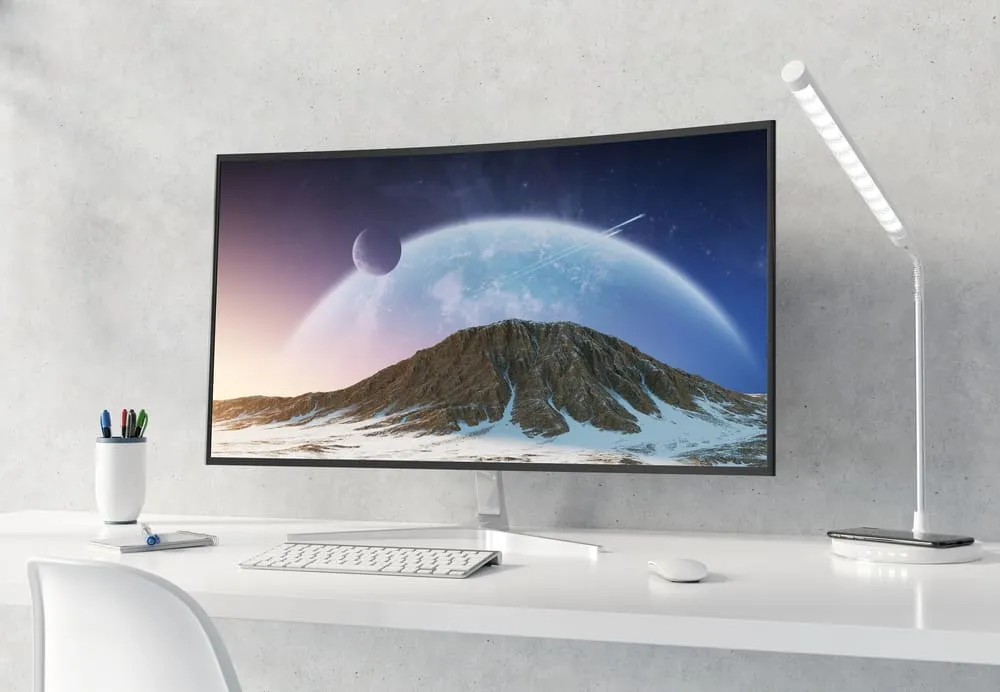 How Big Is A 27-Inch Monitor? (Explained)